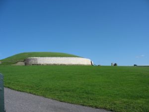 Prehistoric Tombs in Ireland - Modern Day Time Traveler